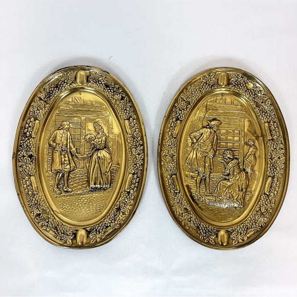 Wall Decor | Vtg English Colonial Scene Embossed Metal Wall Hanging ...